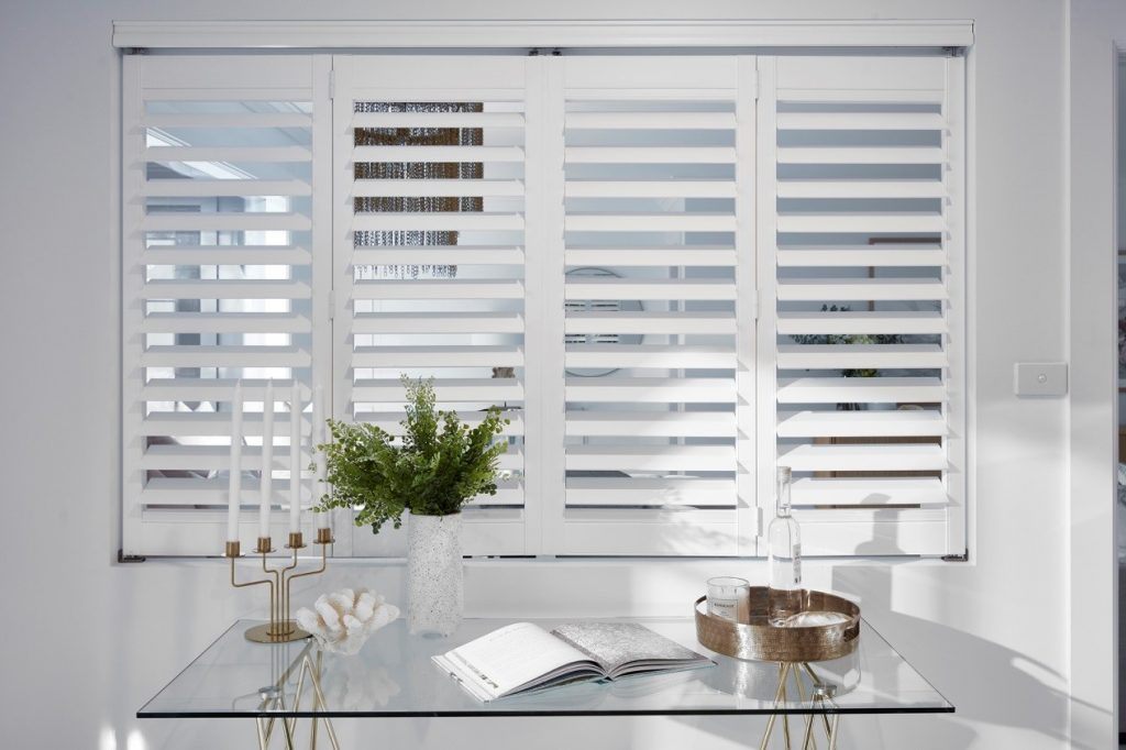 LUXAFLEX LAUNCHES POWERVIEW MOTORISATION WITH POLYSATIN SHUTTERS ...